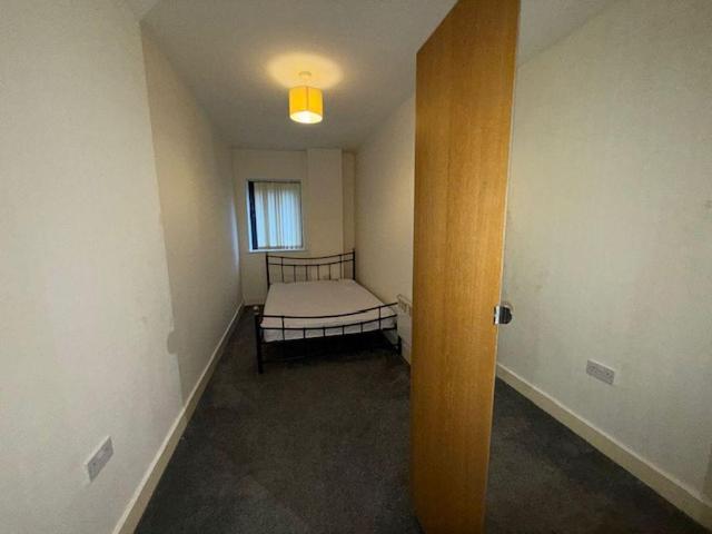 2 bedroom apartment to rent