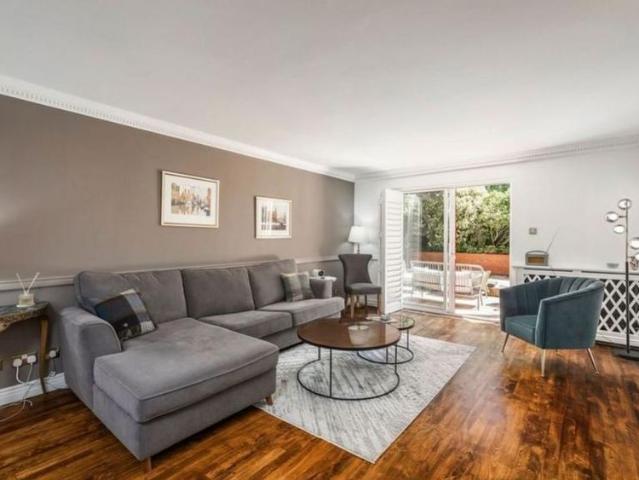 2 bedroom apartment to rent