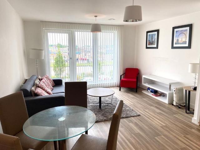 2 bedroom apartment to rent