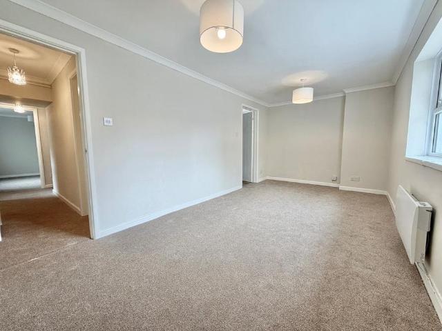 2 bedroom apartment to rent