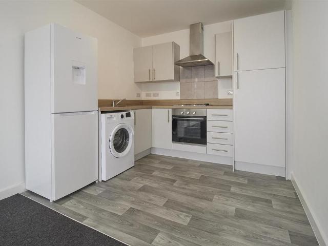 2 bedroom apartment to rent