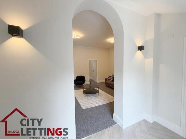 2 bedroom apartment to rent