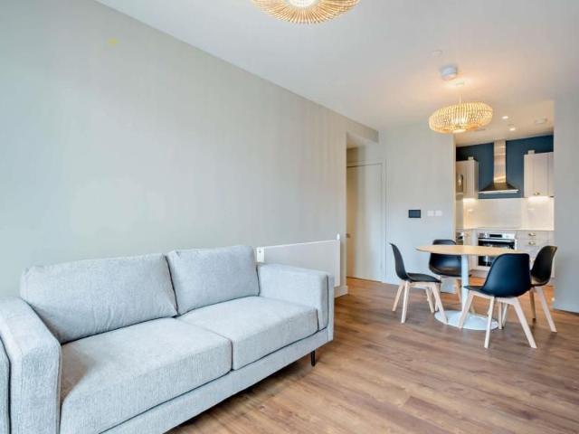 2 bedroom apartment to rent