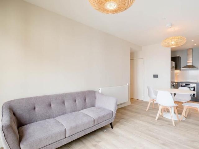 2 bedroom apartment to rent
