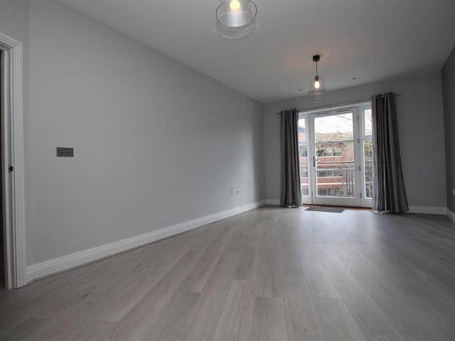 2 bedroom apartment to rent