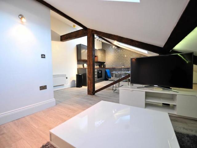 2 bedroom apartment to rent
