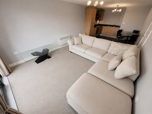 2 bedroom apartment to rent
