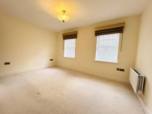 2 bedroom apartment to rent