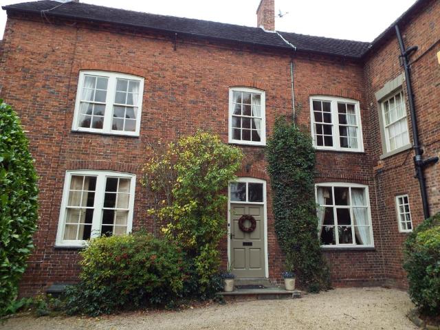 2 bedroom apartment to rent