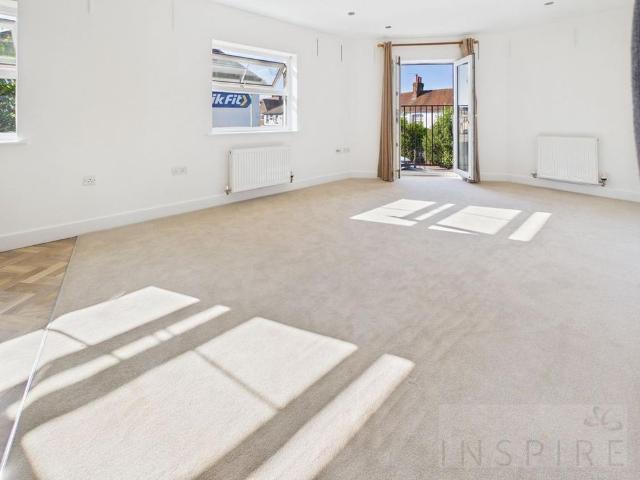 2 bedroom apartment to rent