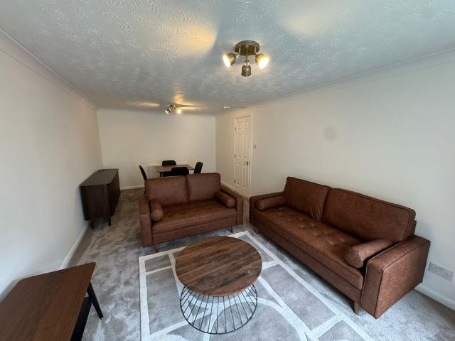2 bedroom apartment to rent