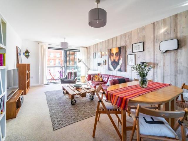 2 bedroom apartment to rent