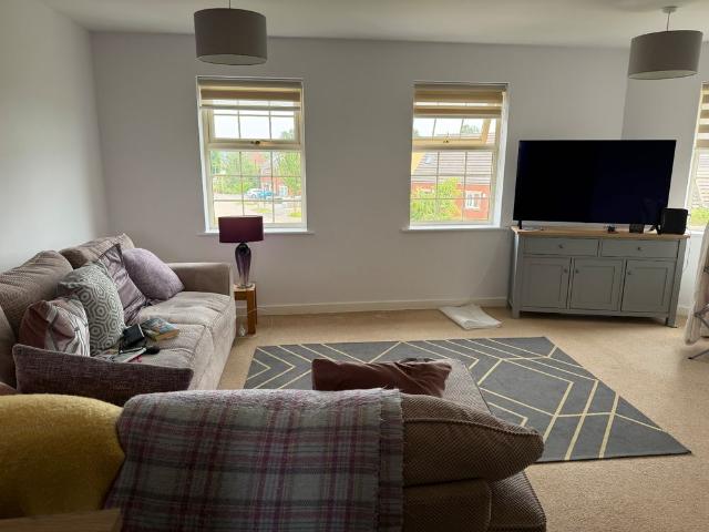 2 bedroom apartment to rent