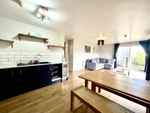 2 bedroom apartment to rent