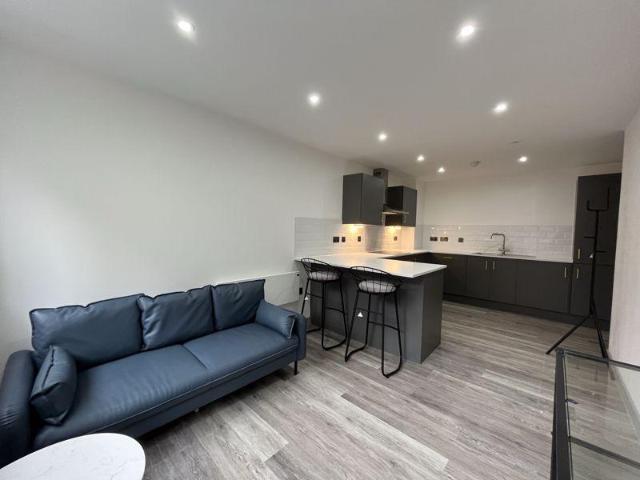 2 bedroom apartment to rent