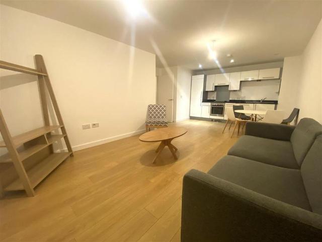 2 bedroom apartment to rent