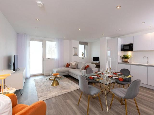 2 bedroom apartment to rent