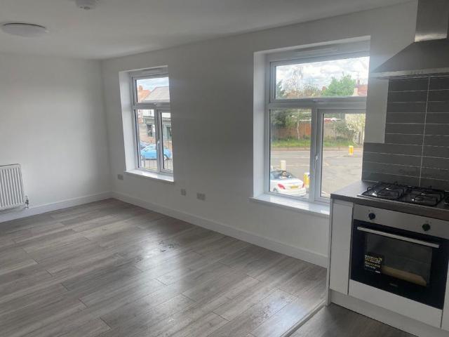 2 bedroom apartment to rent