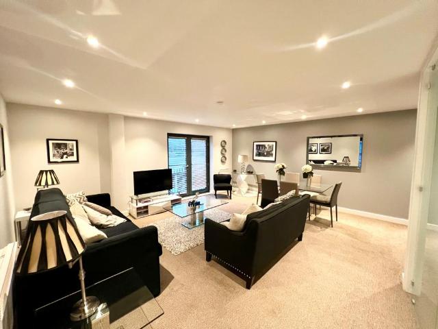2 bedroom apartment to rent