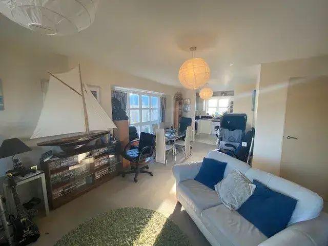 2 bedroom apartment to rent