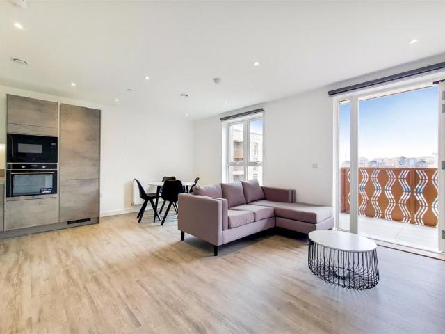 2 bedroom apartment to rent