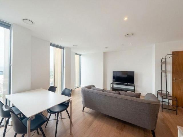 2 bedroom apartment to rent