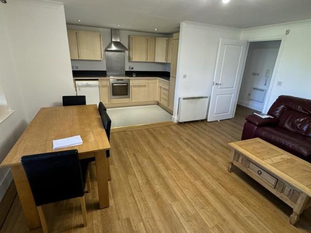 2 bedroom apartment to rent