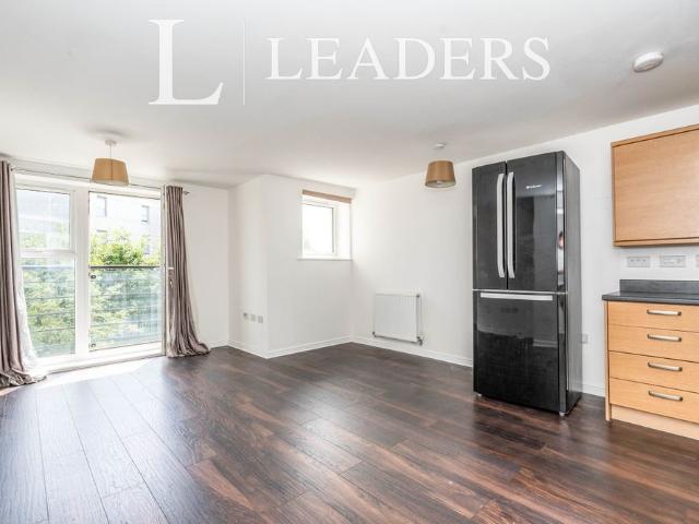 2 bedroom apartment to rent Coxford Road, Southampton, SO16