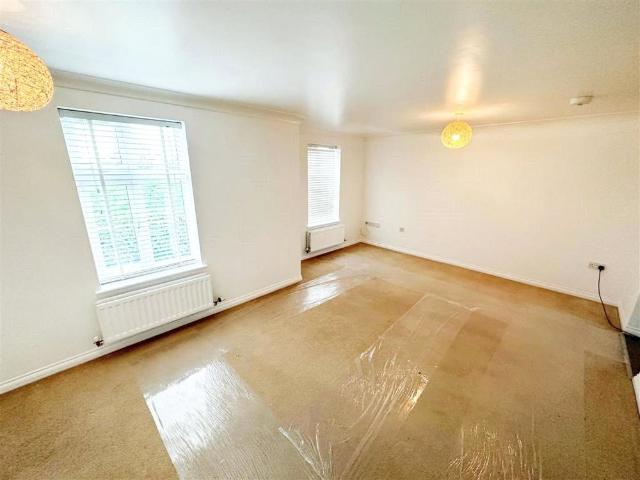 2 bedroom apartment to rent Colossus Way, Bletchley, Milton Keynes, Buckinghamshire, MK3