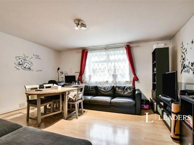 2 bedroom apartment to rent Constance Gardens, Salford, Greater Manchester, M5