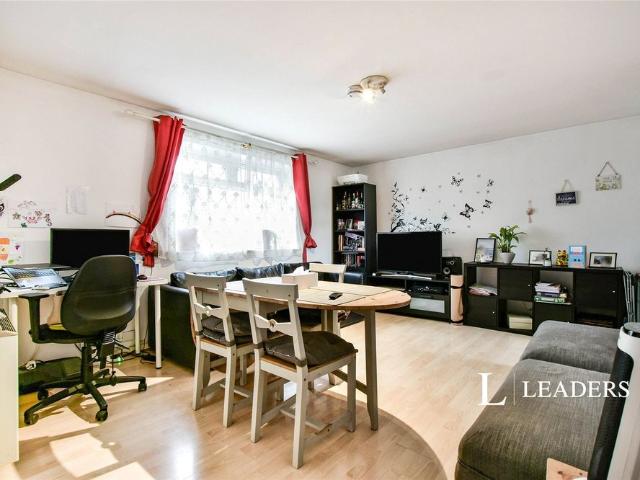 2 bedroom apartment to rent Constance Gardens, Salford, Greater Manchester, M5