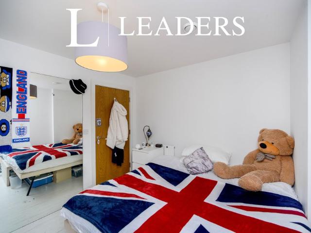 2 bedroom apartment to rent Cawthorne House, Dyke Road, Brighton, BN1