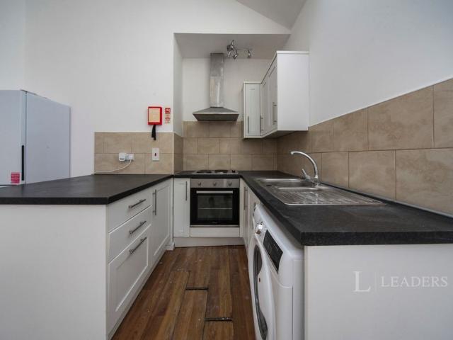 2 bedroom apartment to rent Cardiff Road, Luton, Bedfordshire, LU1