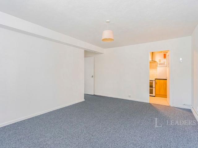 2 bedroom apartment to rent Church Road, Haywards Heath, West Sussex, RH16