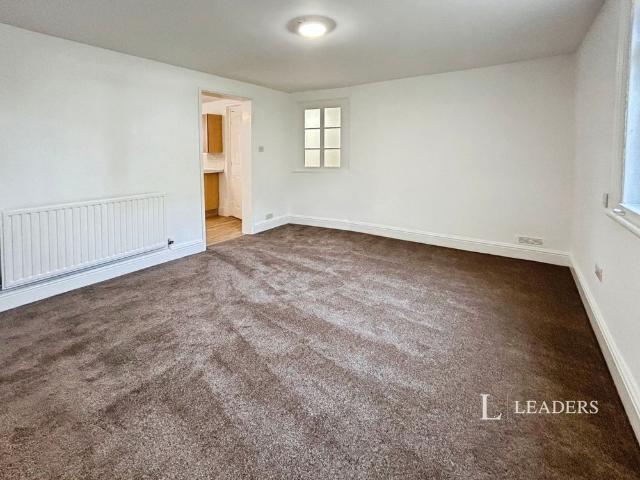 2 bedroom apartment to rent Cheltenham, GL50