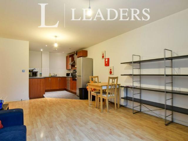 2 bedroom apartment to rent City Road East, Manchester, M15