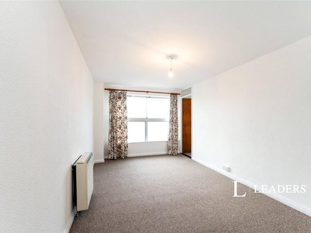 2 bedroom apartment to rent Clarendon Road, Southsea, Hampshire, PO4