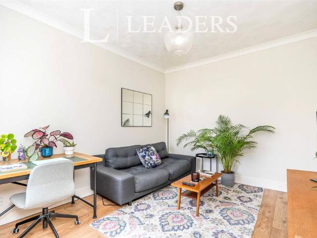 2 bedroom apartment to rent Cromwell Road, Southampton, Hampshire, SO15