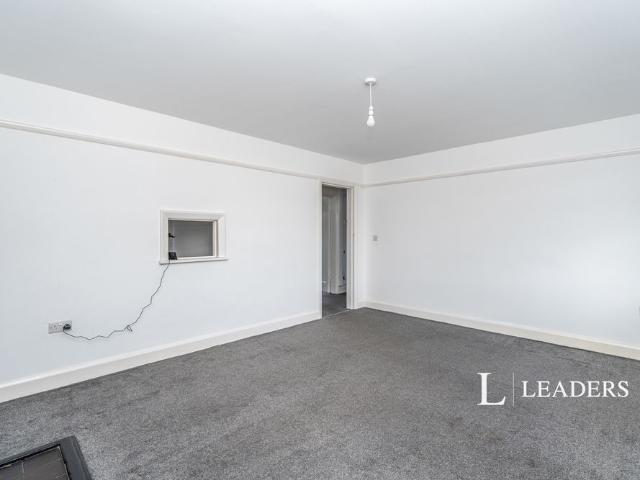 2 bedroom apartment to rent Addis Square, Portswood Road, Southampton, SO17