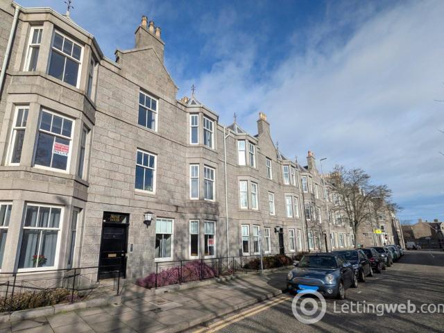 2 Bedroom Apartment to Rent at Aberdeen City, Midstocket Rosemount