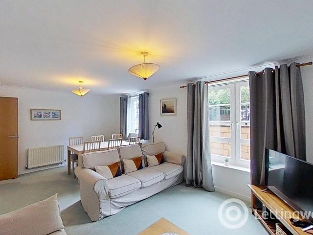 2 Bedroom Apartment to Rent at Broughton, Edinburgh, Leith Walk