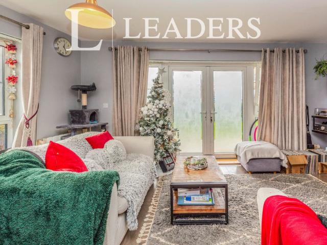 2 bedroom apartment to rent Atlas Way, Oakgrove, Milton Keynes, Buckinghamshire, MK10