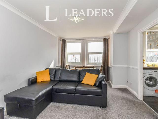 2 bedroom apartment to rent Bath Road, Bournemouth, BH1