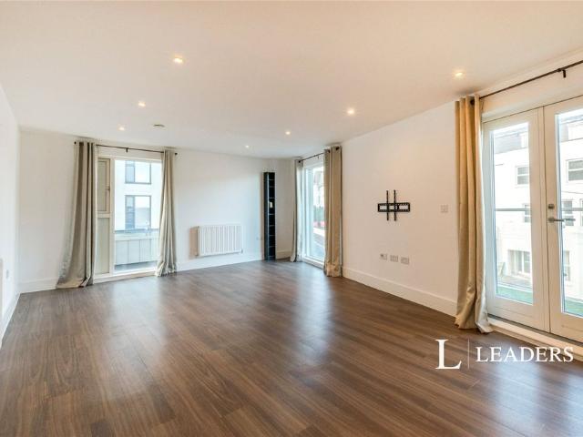 2 bedroom apartment to rent Beacon Road, Bournemouth, Dorset, BH2