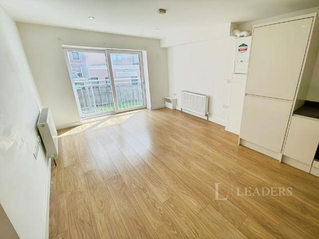 2 bedroom apartment to rent Bedford Heights, 2 Old Bedford Road, Luton, LU2