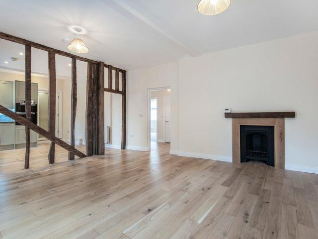 2 bedroom apartment to rent Bucklersbury, Hitchin, Hertfordshire, SG5