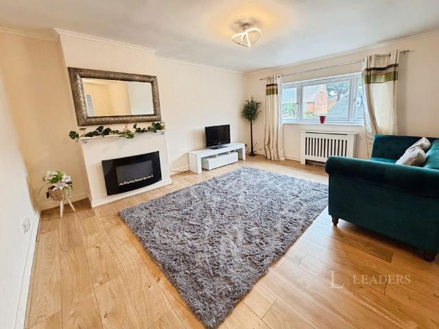 2 bedroom apartment to rent Golden Cross Lane, Catshill, Bromsgrove, Worcestershire, B61