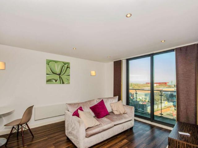2 bedroom apartment to rent Gateway Plaza, Sackville Street, Barnsley, S70