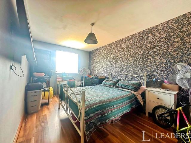 2 bedroom apartment to rent Galleries Court, 12 Kenway, Southend on Sea, SS2