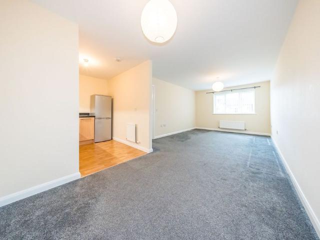 2 bedroom apartment to rent George Street, Ashton in Makerfield, Wigan, WN4